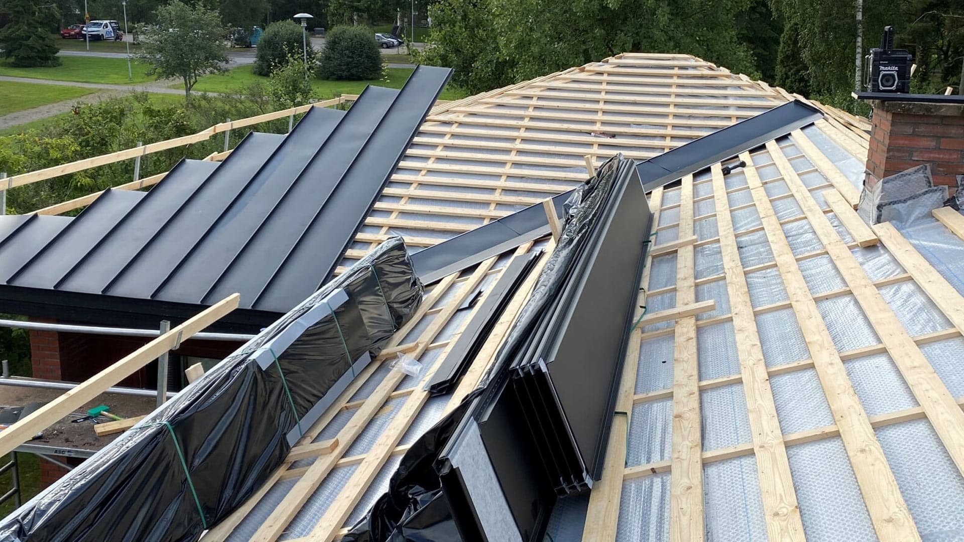 Kattoremontin hinta - Kymppi-Katto