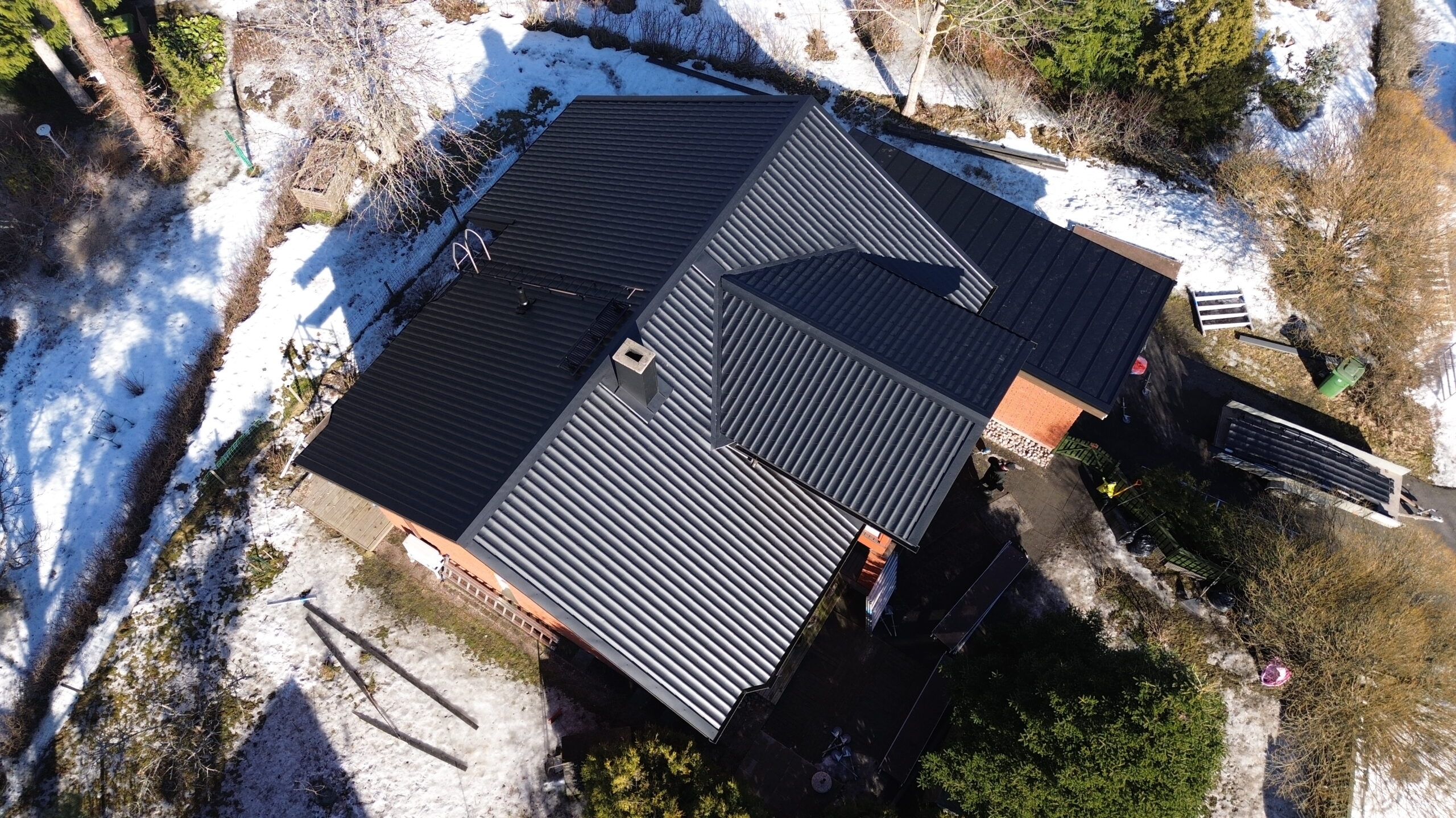 Kattoremontti Naantali | 10 vuoden asennustakuulla - Kymppi-Katto